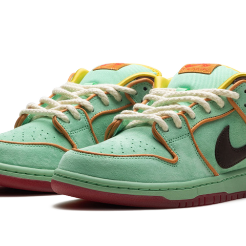 NIKE SB Dunk Low "Rodeo Tourmaline" – Stadium Goods