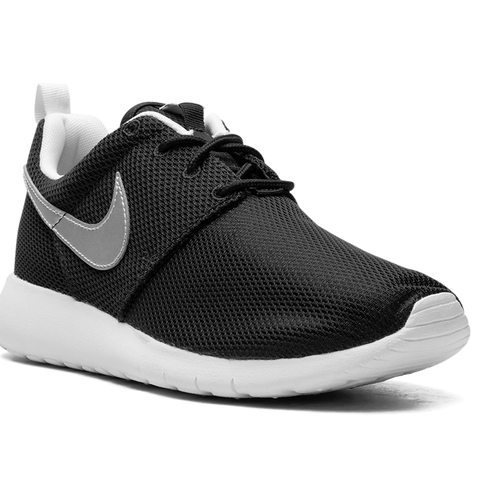 NIKE Roshe One (GS) – Stadium Goods