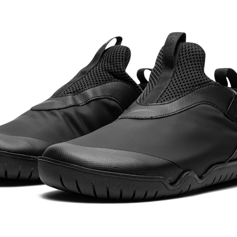 NIKE Zoom Pulse "Triple Black" – Stadium Goods