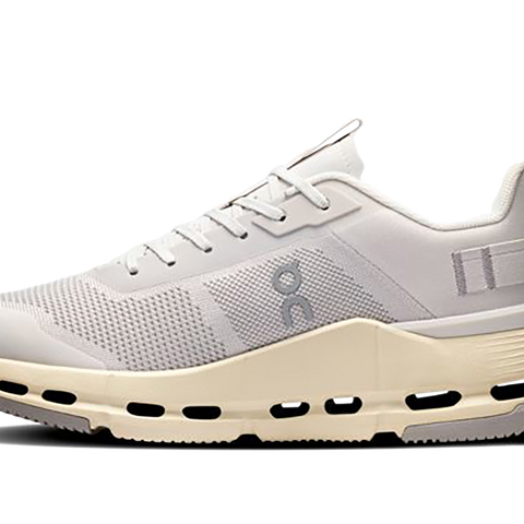ON RUNNING Cloudnova Form 2 TT WMNS "Wolf Cream" – Stadium Goods