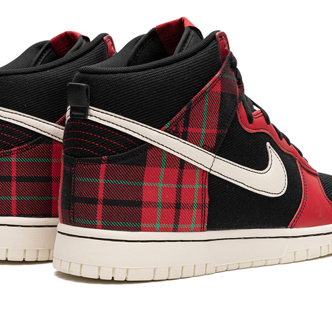 NIKE Dunk High "Plaid - Black/Red" – Stadium Goods