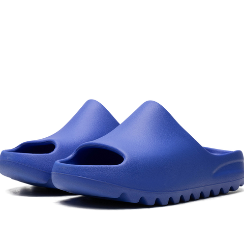 YEEZY Yeezy Slide "Azure" – Stadium Goods