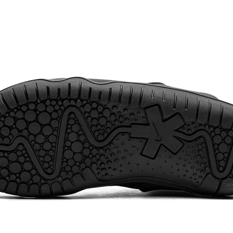 NIKE Zoom Pulse "Triple Black" – Stadium Goods