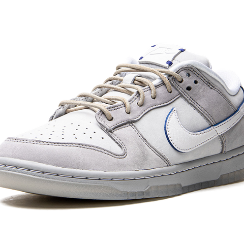 NIKE Dunk Low "Wolf Grey / Pure Platinum" – Stadium Goods